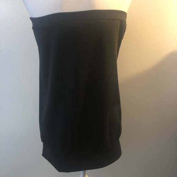 Toto Collection | Tops | Nwot Black And White Mesh Ruffle Tube Top ...